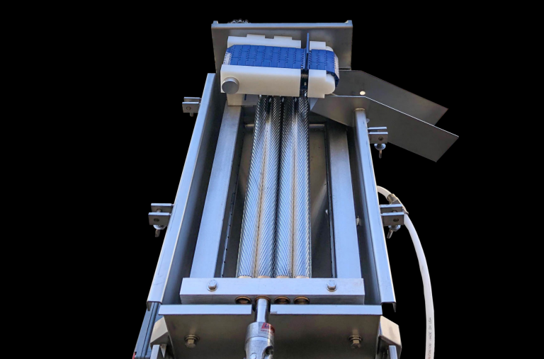 Gizzard Re-peeler | Poultry Processing Machine | Delong's
